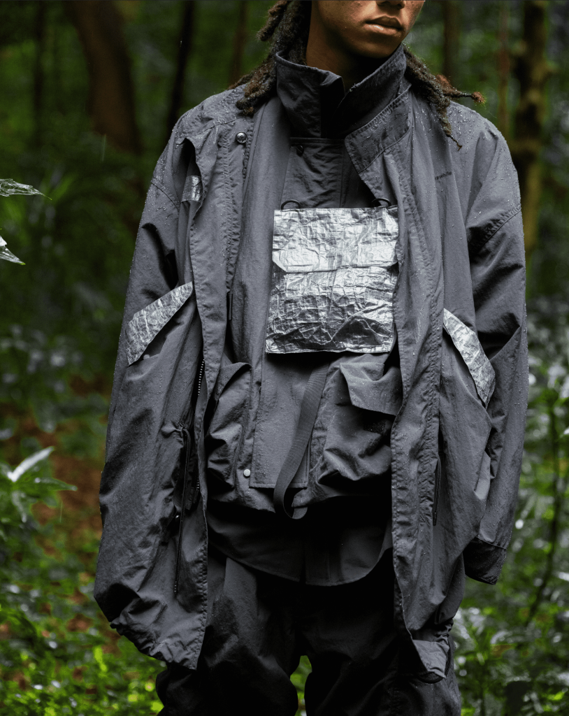 meanswhile と 中国 FOSSによるカプセルコレクション